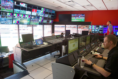 St. Louis Cardinals’ Busch Stadium Receives Much-Needed Video Revamp