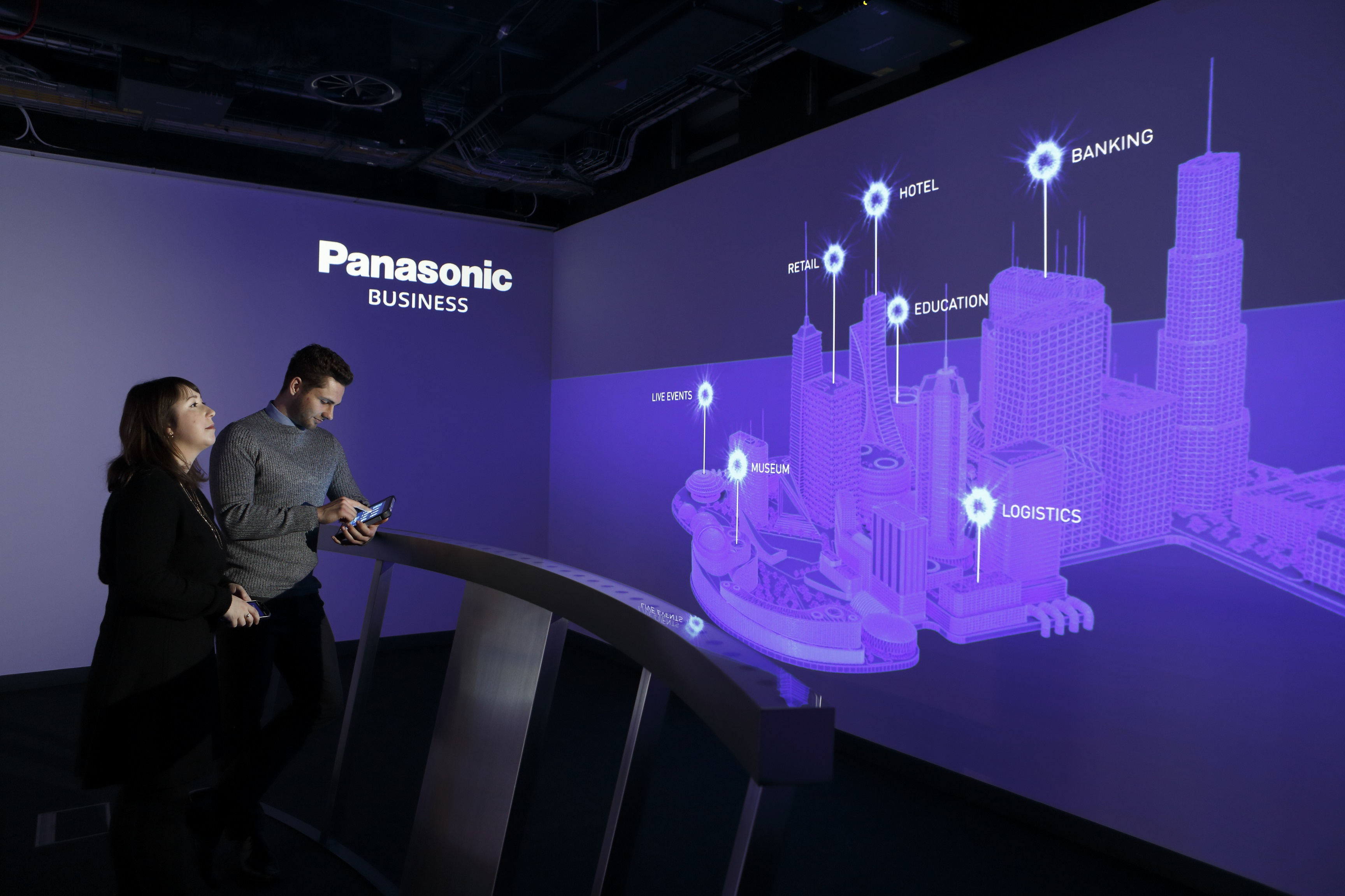 Panasonic Opens New Customer Experience Center in the UK