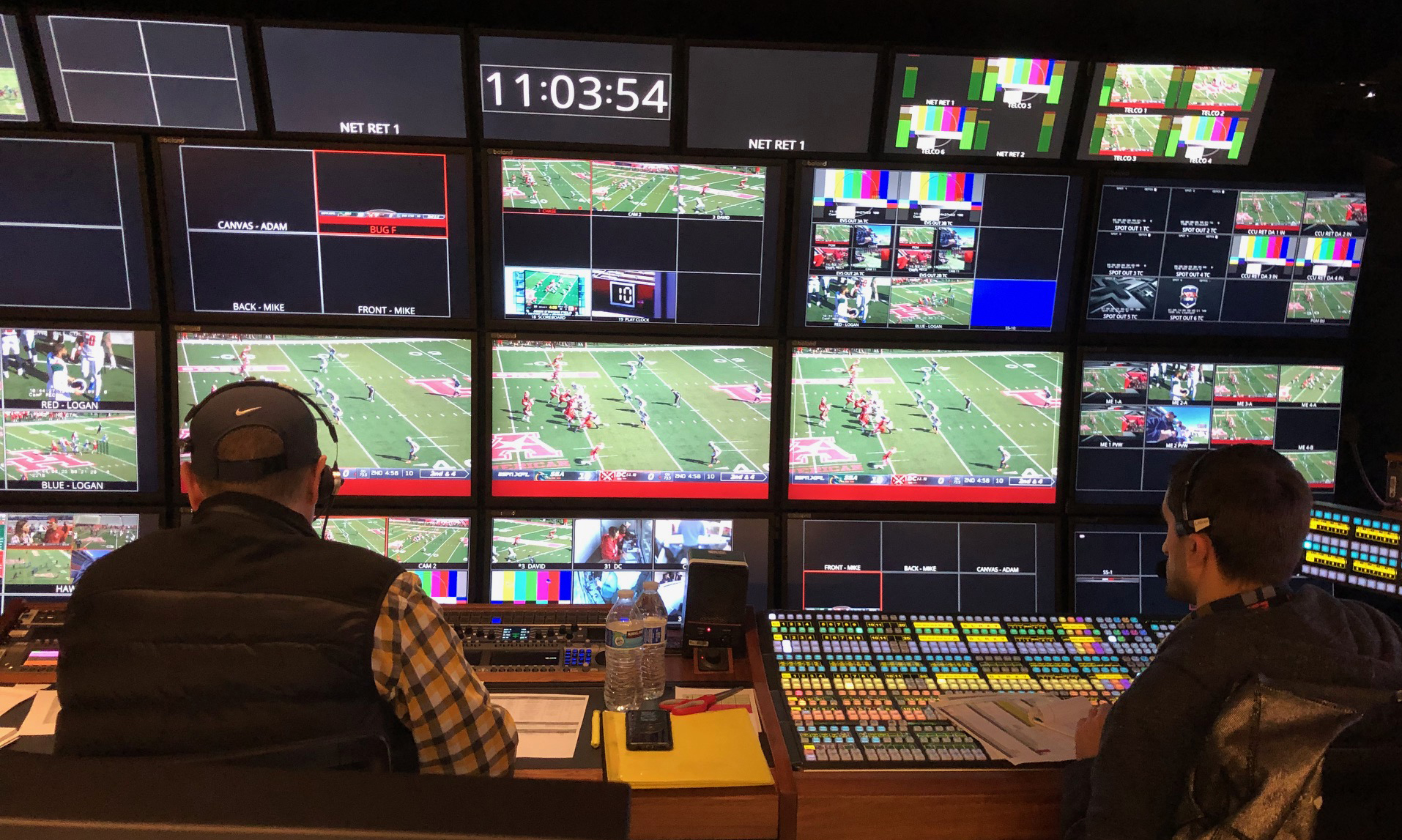 XFL Kickoff: ESPN Is All About Inside Access on the Field, in the ...