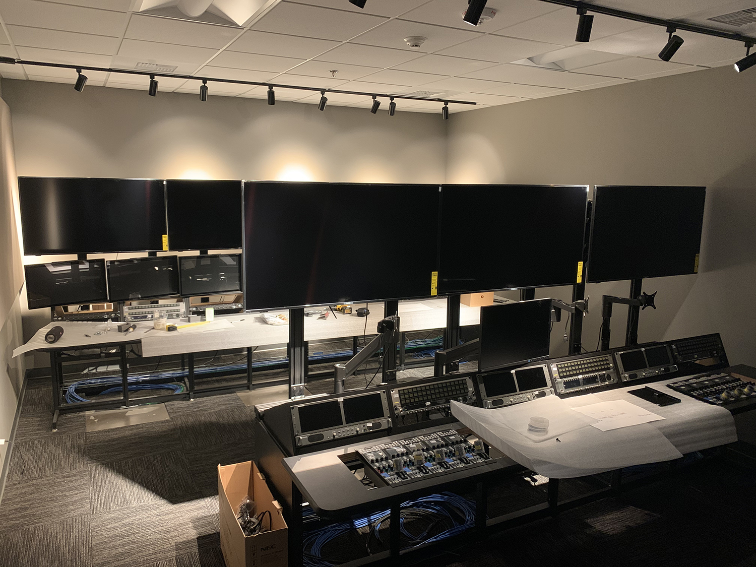 UFC, BeckTV Resume Integration of UFC Apex Broadcast-Operations Center ...