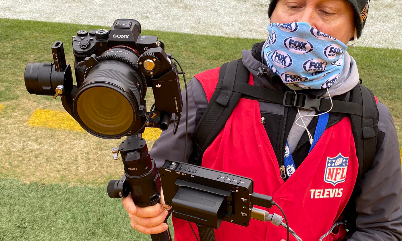 Fox Sports Worked a Live Mirrorless Camera Into an NFL Broadcast — And ...