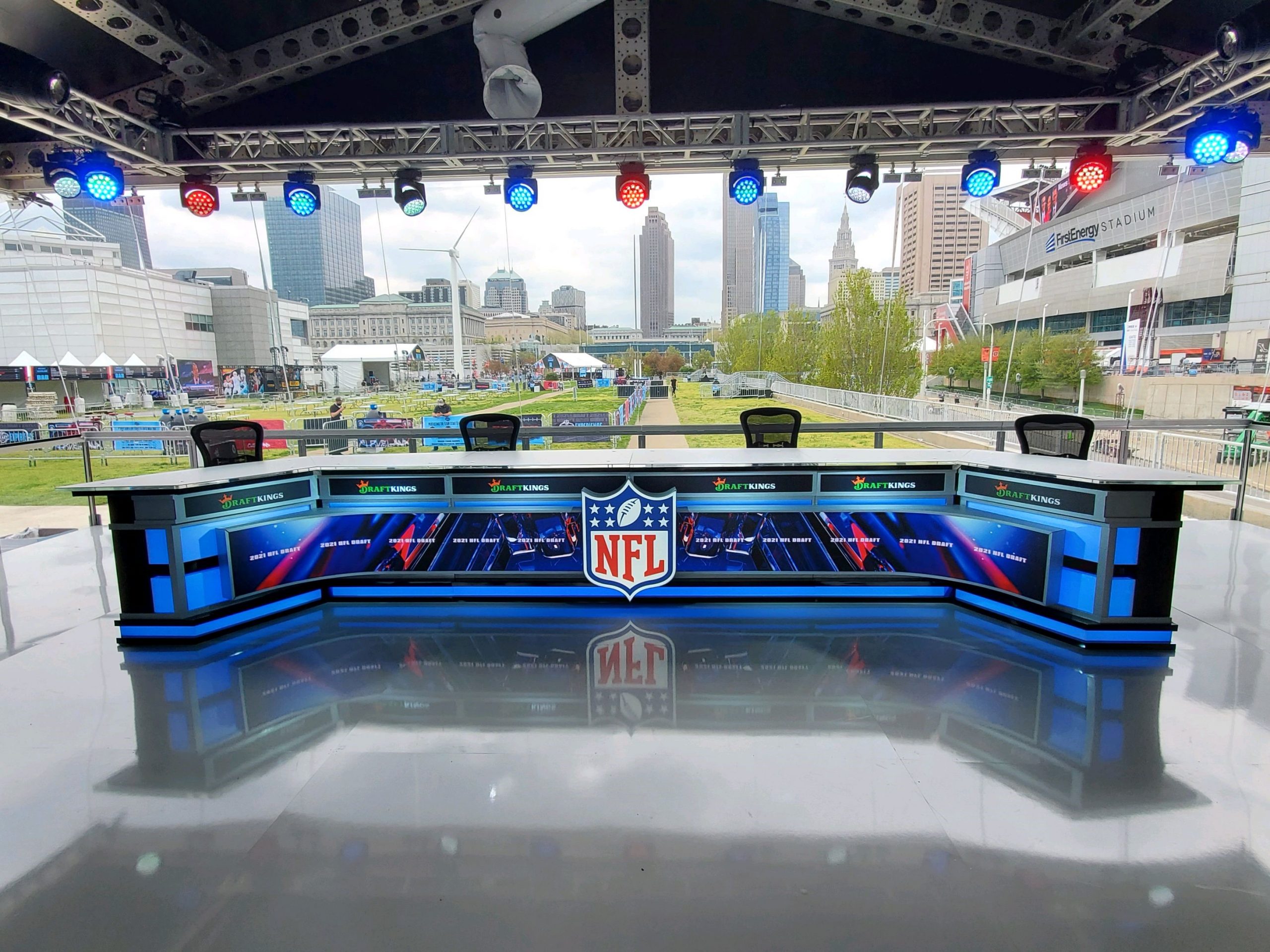 NFL Draft 2021: NFL Media Combines Lessons From 2020 Virtual Draft With ...