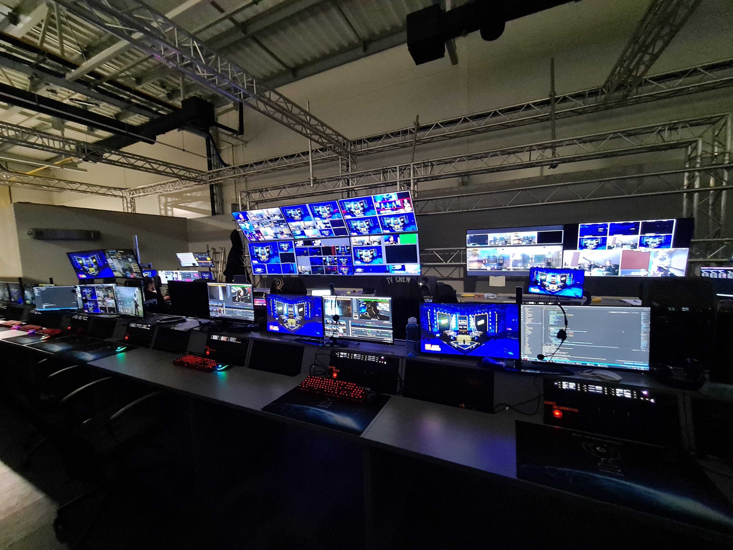 ESL Gaming Brings Back Big-Time, In-Person Esports Events With IEM ...