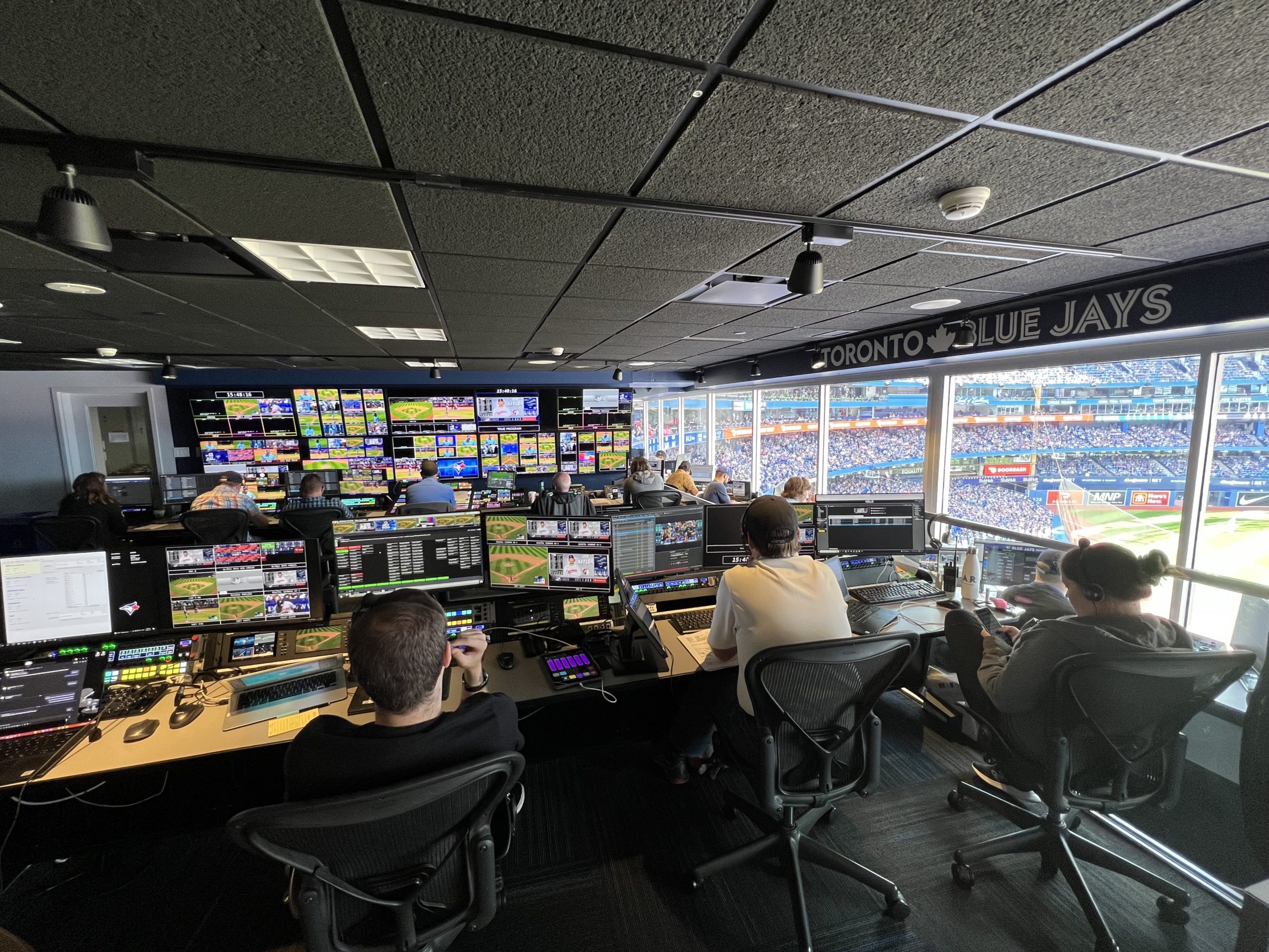 Toronto Blue Jays Inject Energy Into Rogers Centre With New 1080p HDR ...