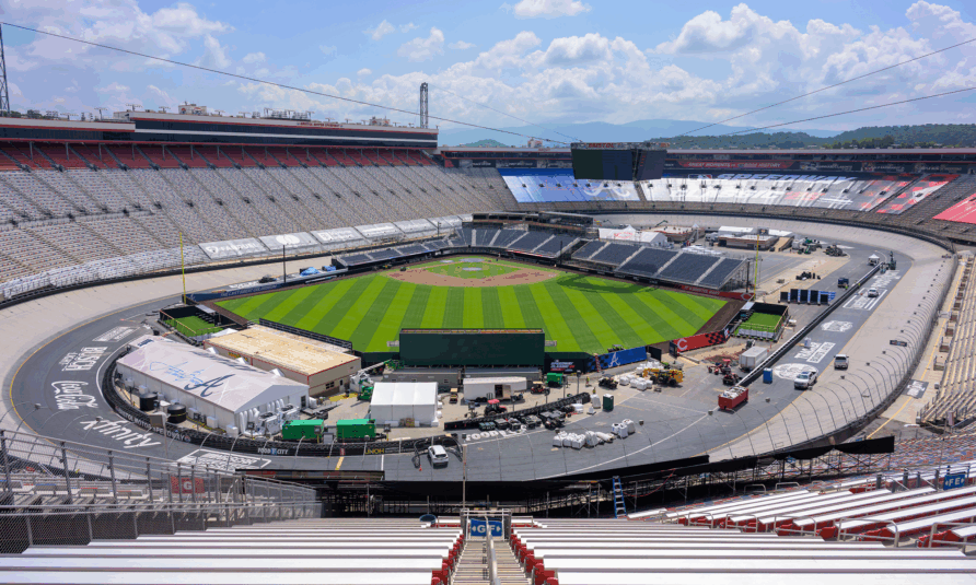 MLB Speedway Classic: FOX Sports Covers Sprawling Venue With Drone, RC ...
