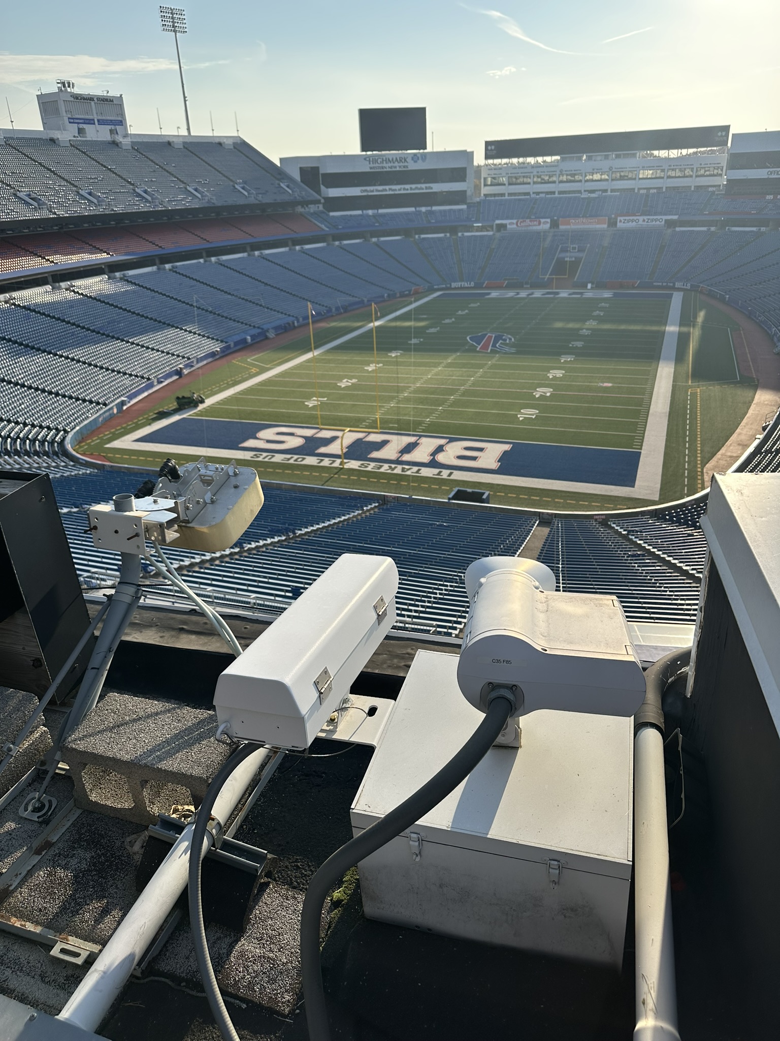 NFL Deep Dive: How 32 Cameras at Each Stadium Drive Virtual Measurement ...